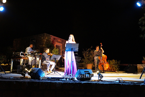 Πατμιακά Χρονικά - ΑΛΩΝΙ. 40 Χρόνια. Ένα διαρκές πολιτιστικό γεγονός ...