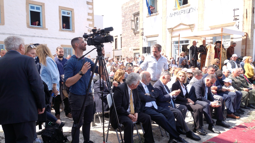 Λίγος κόσμος στη φετινή άκρως επιτυχημένη τέλεση του ιερού Νιπτήρα ...